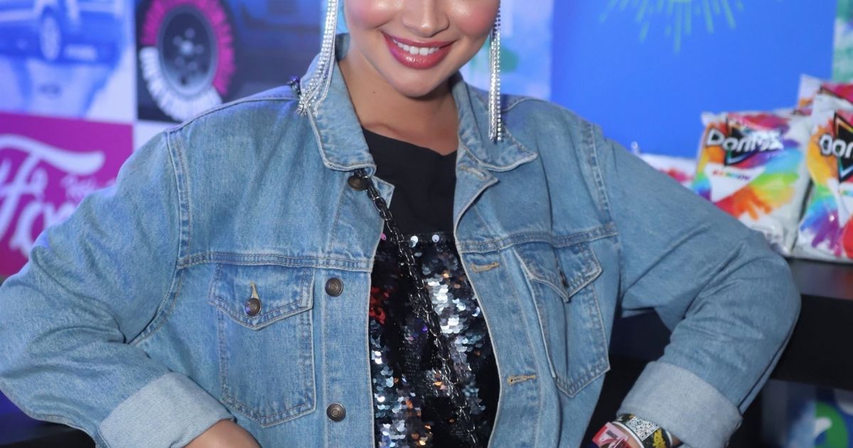 Já Gabriella Mustafá, atriz no ar na novela 'Malhação', optou por um ...