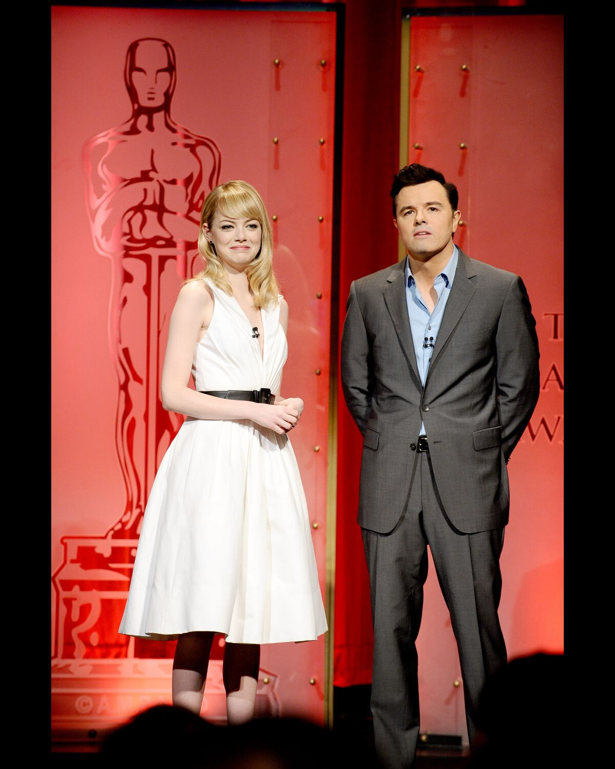 Foto: Emma Stone e Seth MacFarlane anunciam os indicados ao Oscar 2013 ...