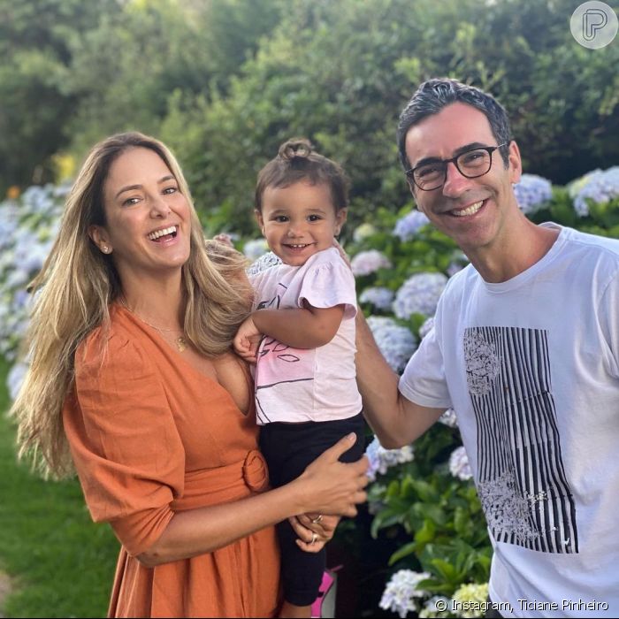 Cesar Tralli em foto com a mulher, Ticiane Pinheiro, e a filha ...