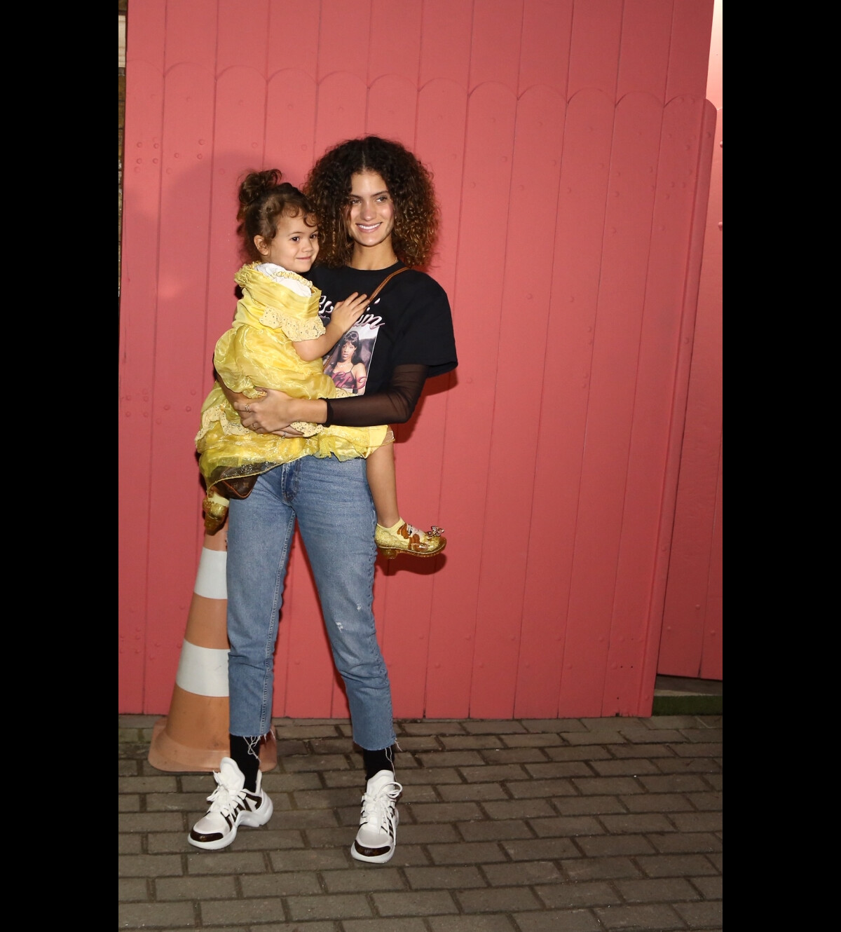 Foto: Laura Fernandez se tornou mãe de Sol de Maria aos 17 anos ...