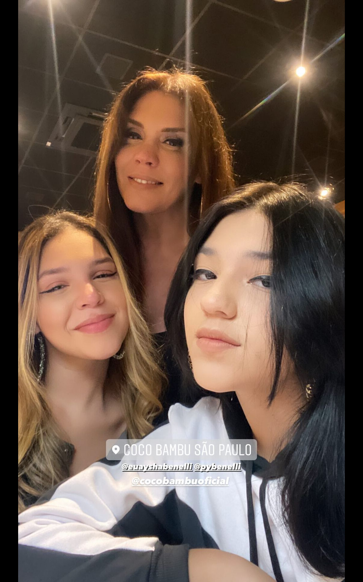 Foto: Simony e as filhas Aysha e Pyetra - Purepeople