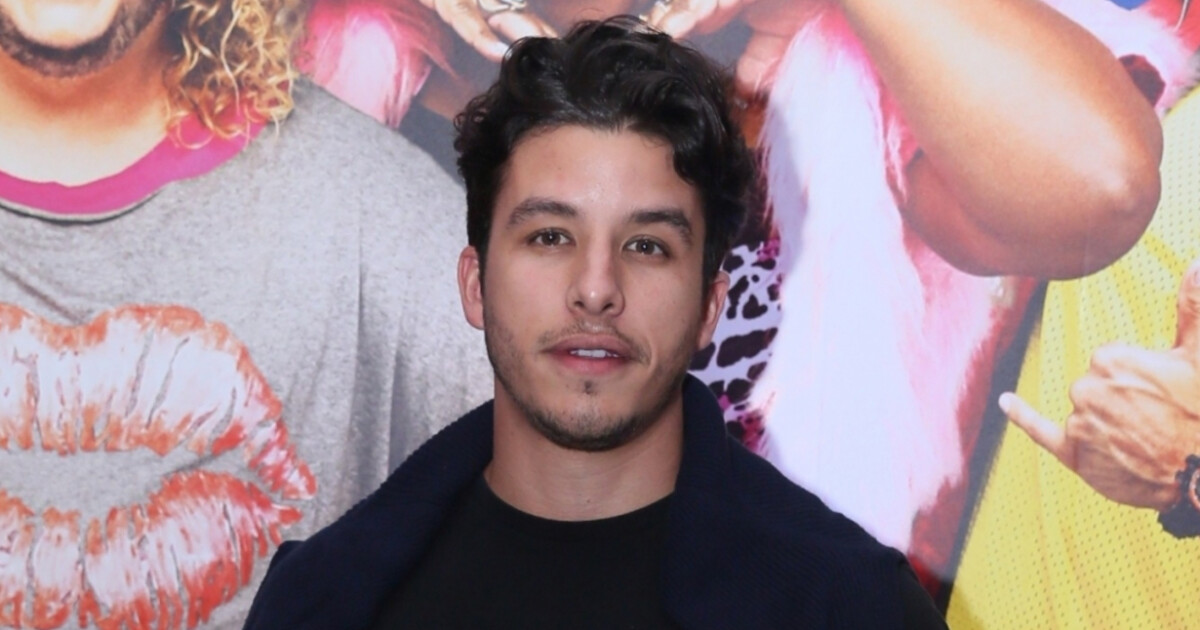 Ricky Tavares volta à Globo como par de Caroline Dallarosa na novela ...