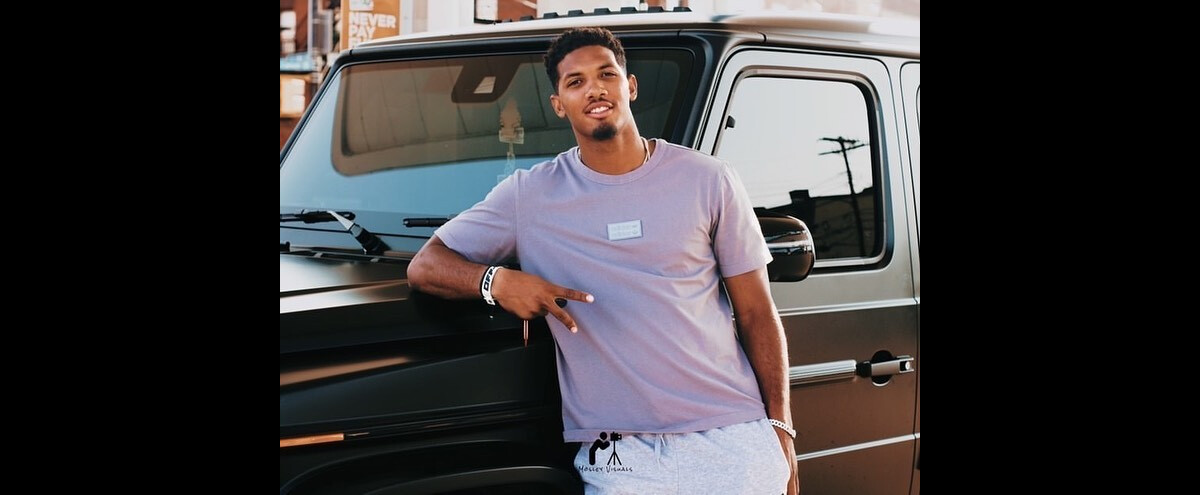 Foto: Tyler Boyd se surreendeu com a declaração de Anitta - Purepeople