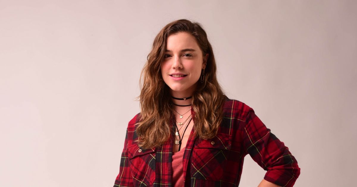 Raíssa Medeiros (Alice Wegmann) parte rumo ao sonho de viver como ...