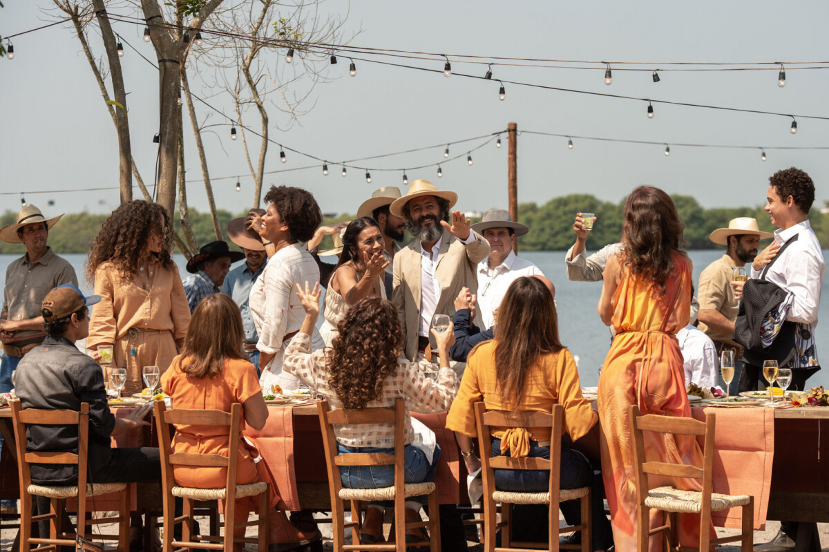 Foto Último Capítulo Da Novela Pantanal Tem Festa De Casamento De