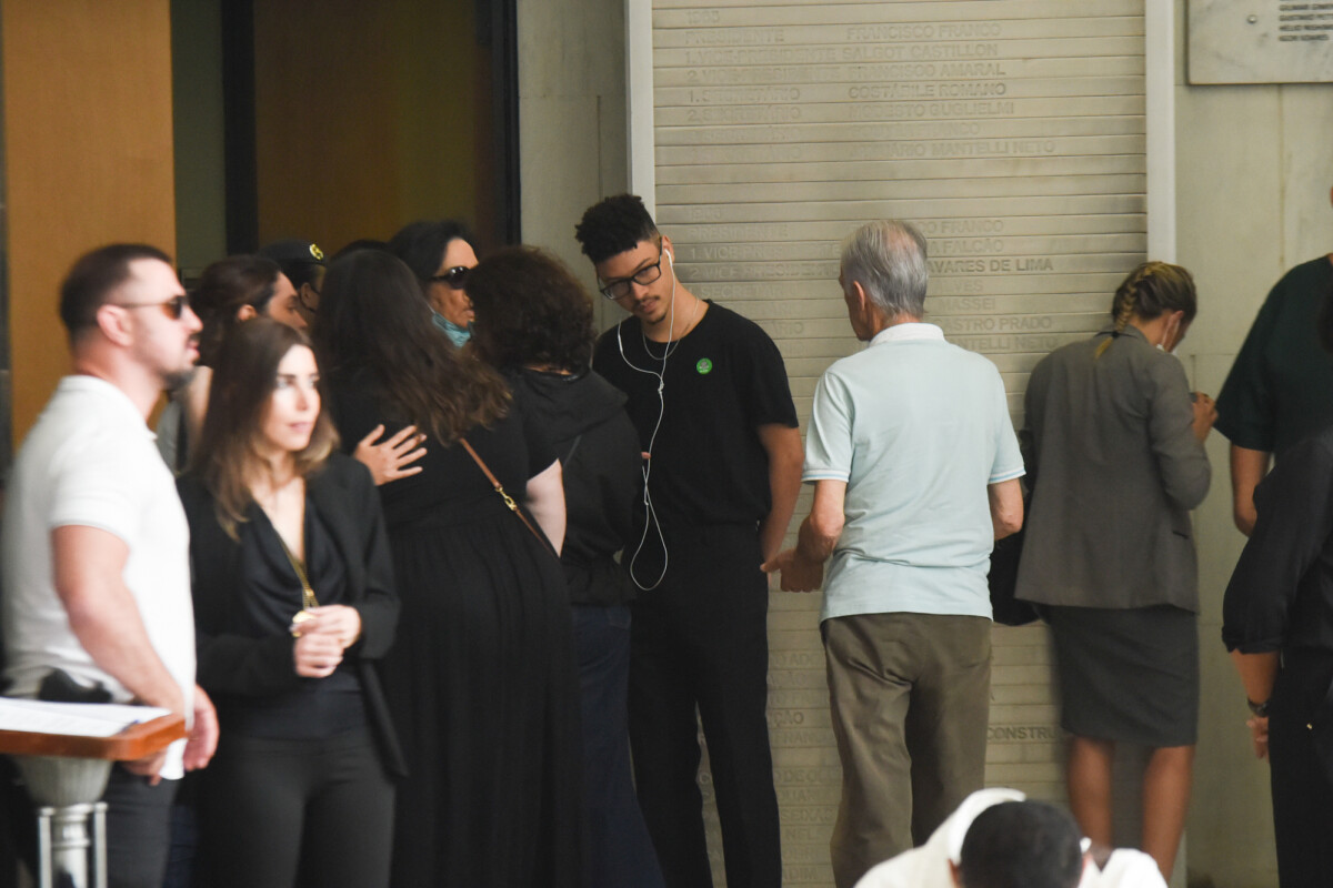Foto: Gabriel, filho de Gal Costa, tem 17 anos - Purepeople