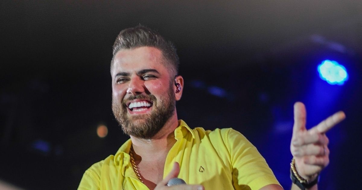 No Instagram, Zé Neto disse que já foi liberado pela equipe médica e ...