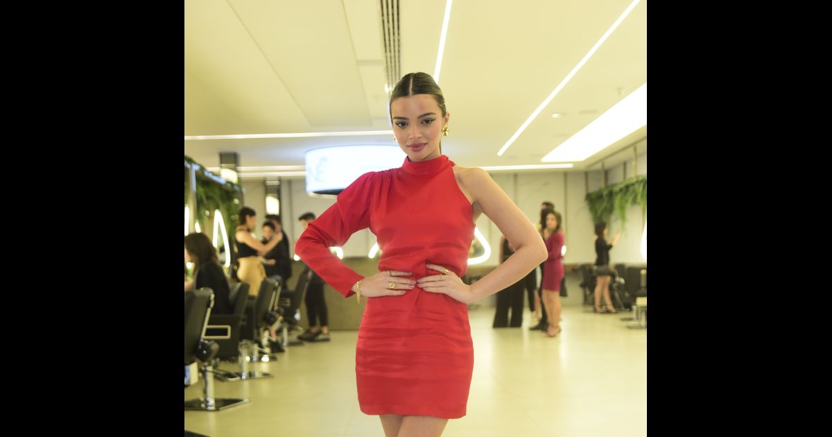 Gabriella Mustafá prestigiou o hair stylist Du Nunes - Purepeople