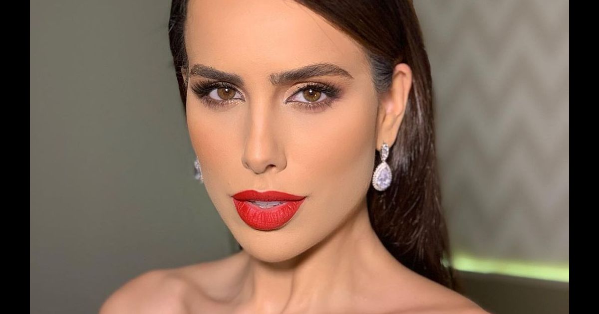 Mia Mamede apresenta um programa sobre viagem e entretenimento transmitido no YouTube - Purepeople