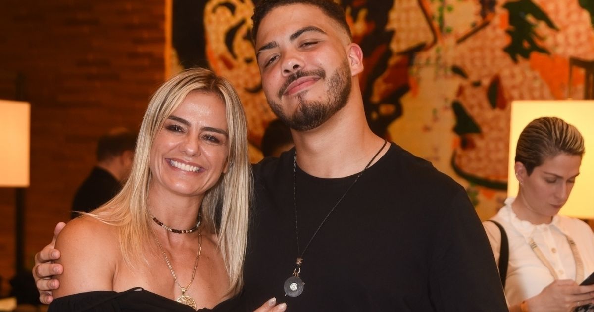 Ronaldo e Milene Domingues são pais de Ronald, de 22 anos - Purepeople