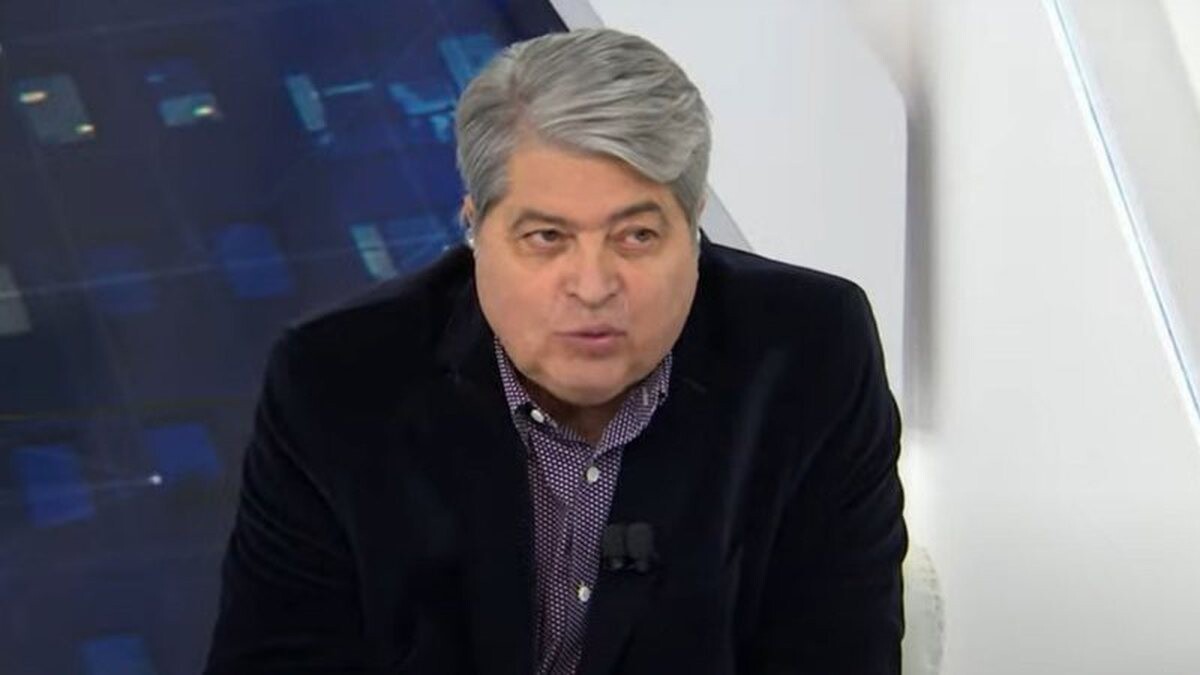 Foto: José Luiz Datena comanda o 'Brasil Urgente' na Band. - Purepeople