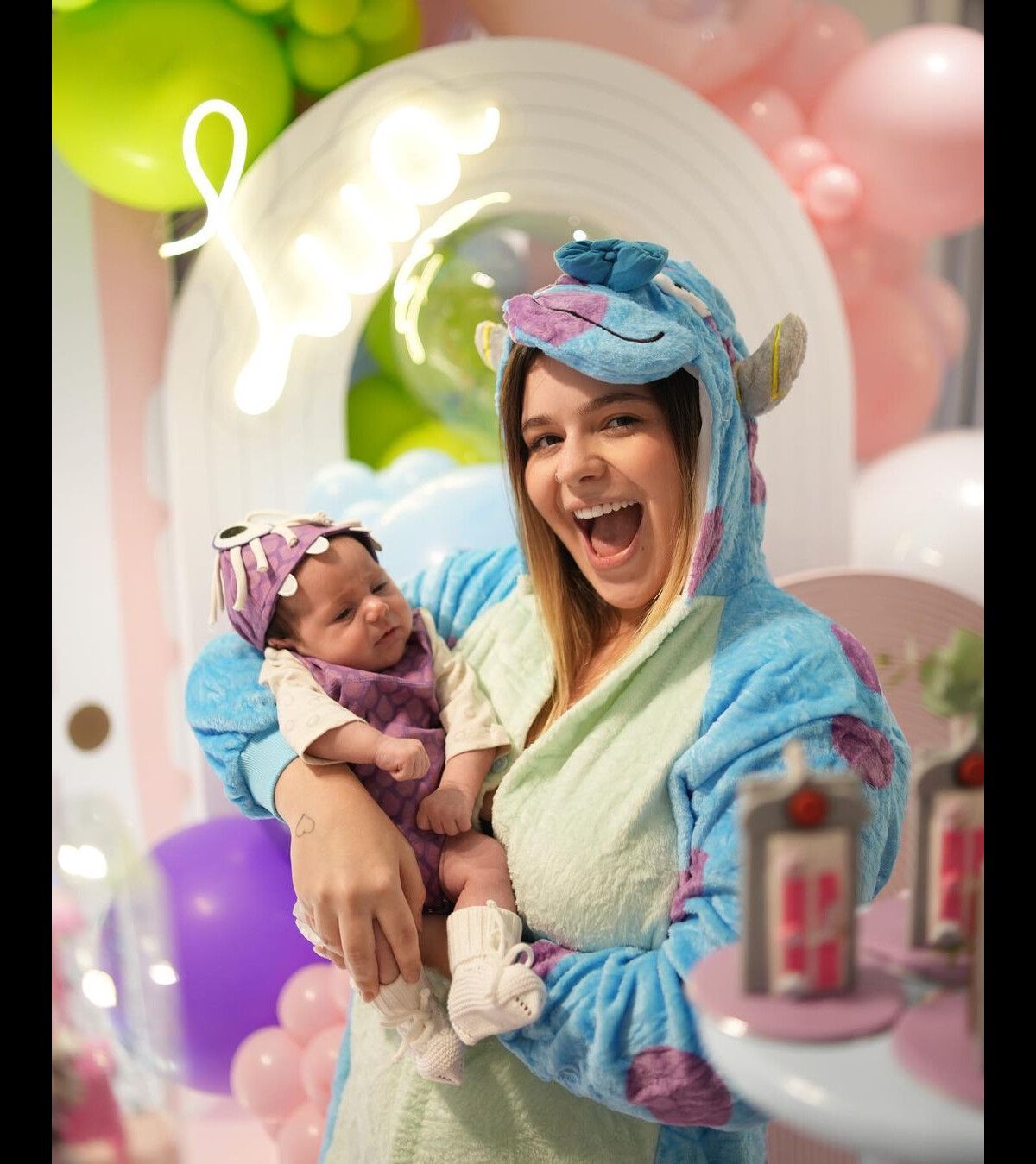 Foto: Viih Tube se tornou mãe de Lua aos 22 anos - Purepeople