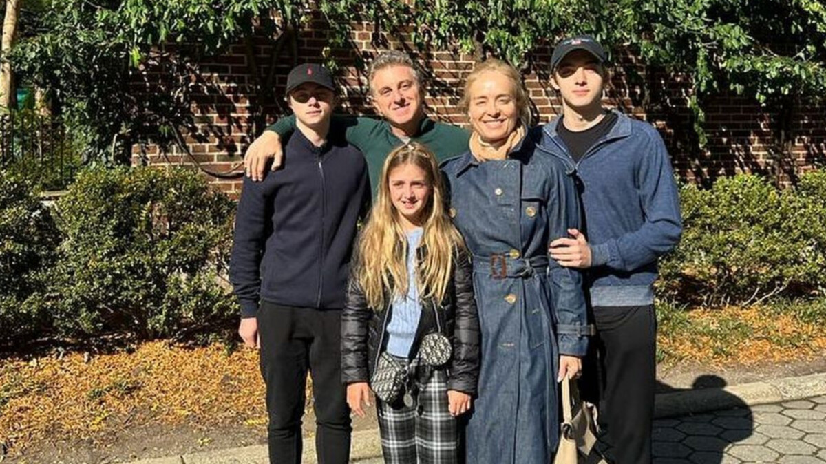Foto: Filhos de Angélica e Luciano Huck, Joaquim e Benício chamaram ...