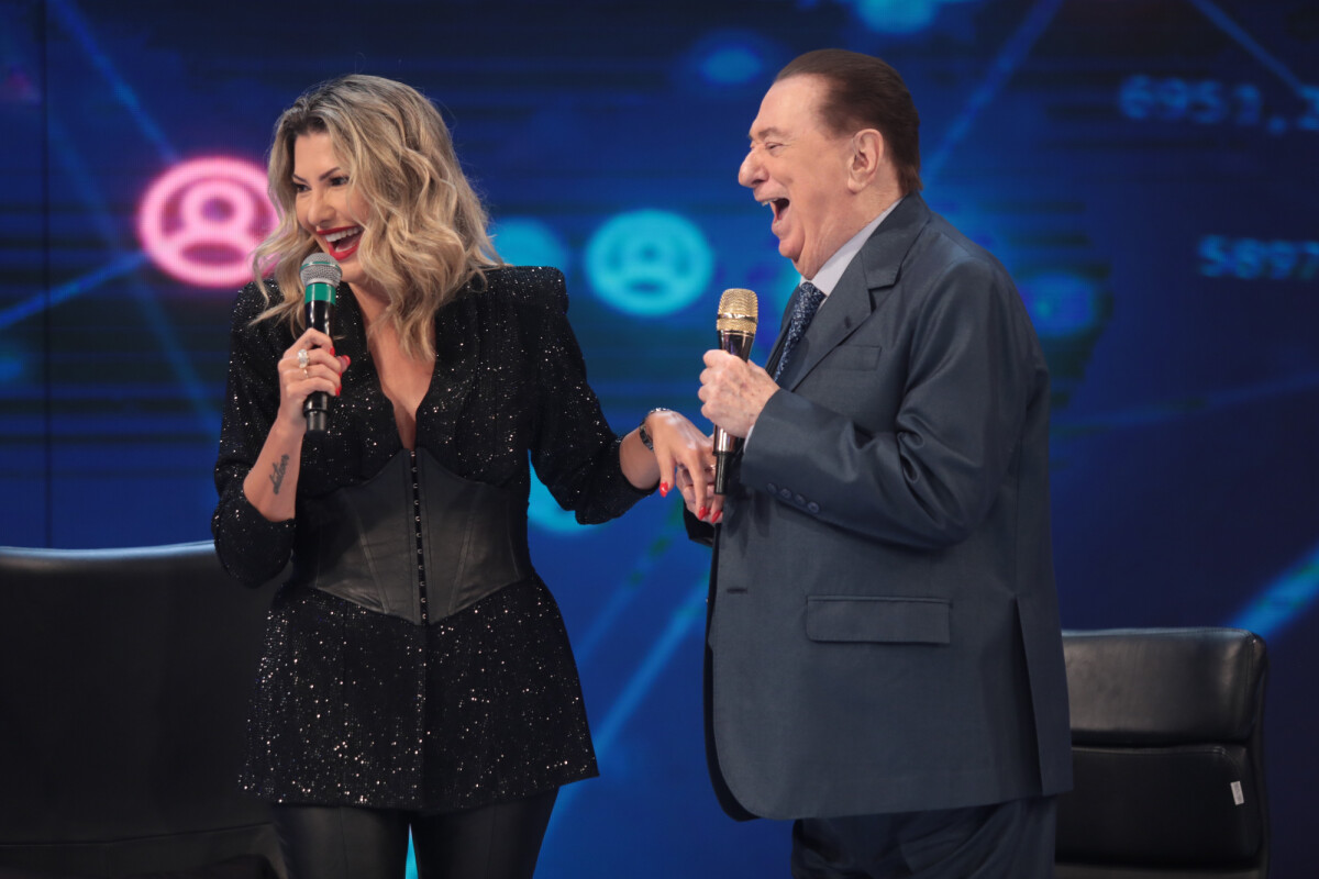 Foto: 'Programa Raul Gil' com Antonia Fontenelle vai ao ar neste sábado ...