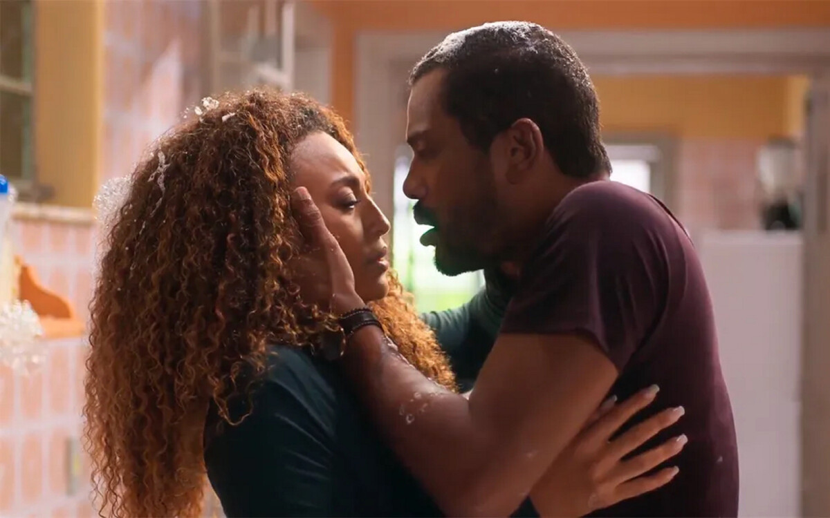 Foto: Na juventude, Sol e Ben tiveram um relacionamento. Porém, 20 anos se passaram e os dois ...