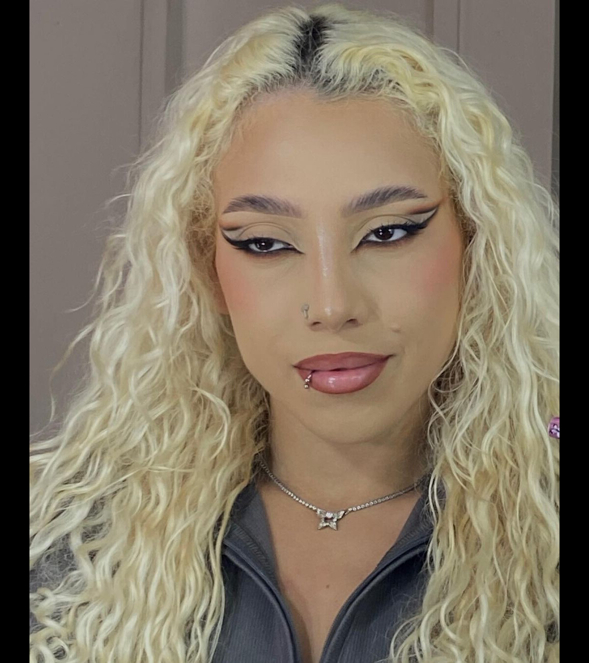 Foto: Influencer e maquiadora Juliana Rocha não teve a causa de sua ...