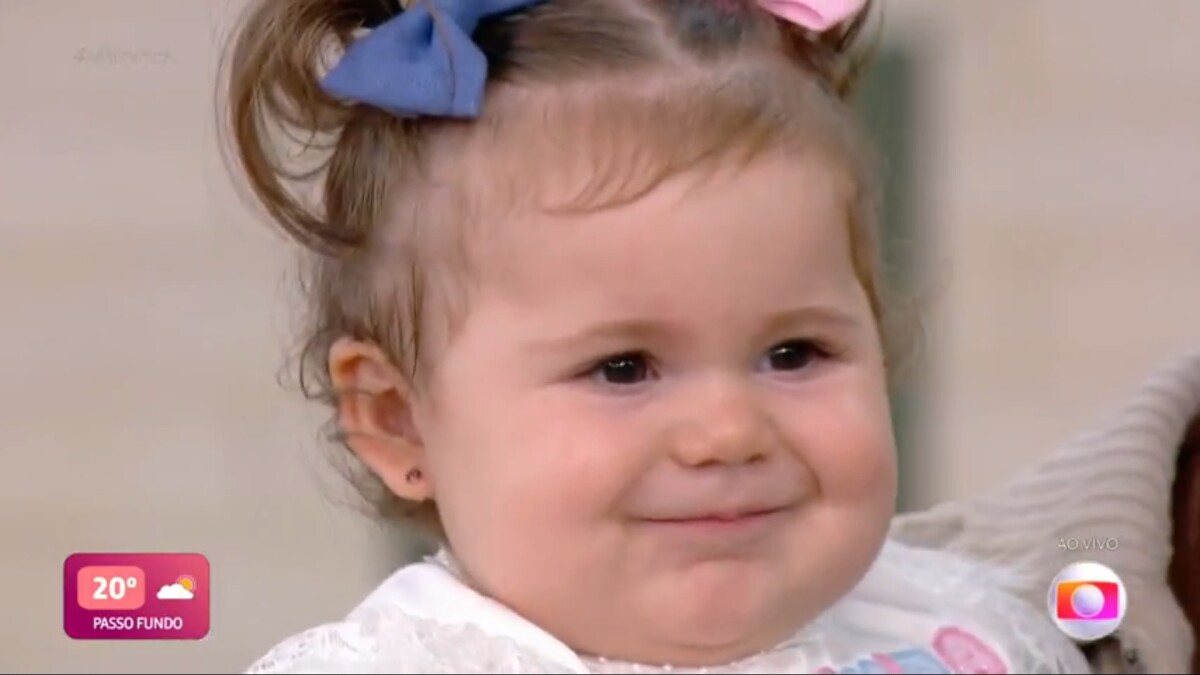 Foto: Filha de Viih Tube e Eliezer, Lua nasceu em 9 de abril de 2023 ...