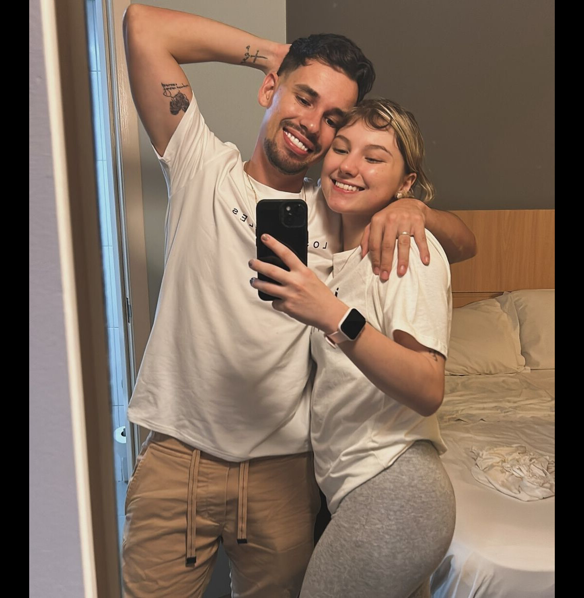 Foto: Com câncer terminal, Isabel Veloso se casou com Lucas Borba ... Foto: Com câncer terminal, Isabel Veloso se casou com Lucas Borba ...