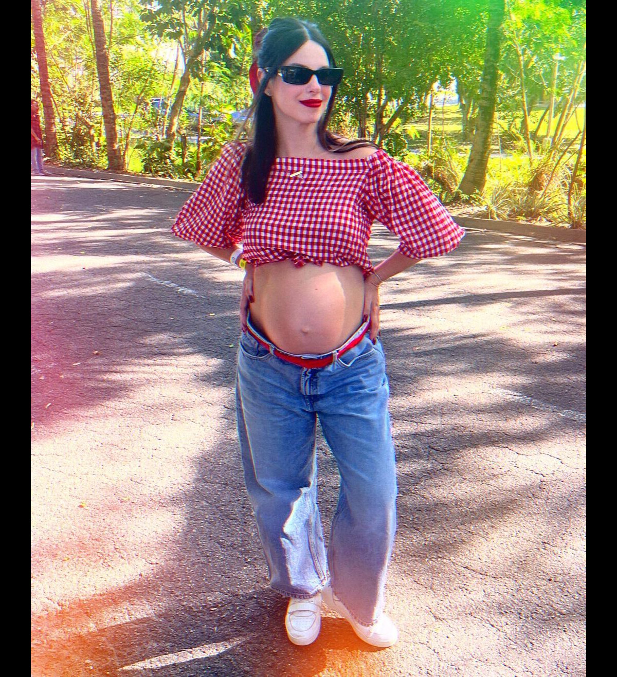 Foto: Grávida pela 2ª vez, Sthefany Brito foi exaltada pela beleza e ...