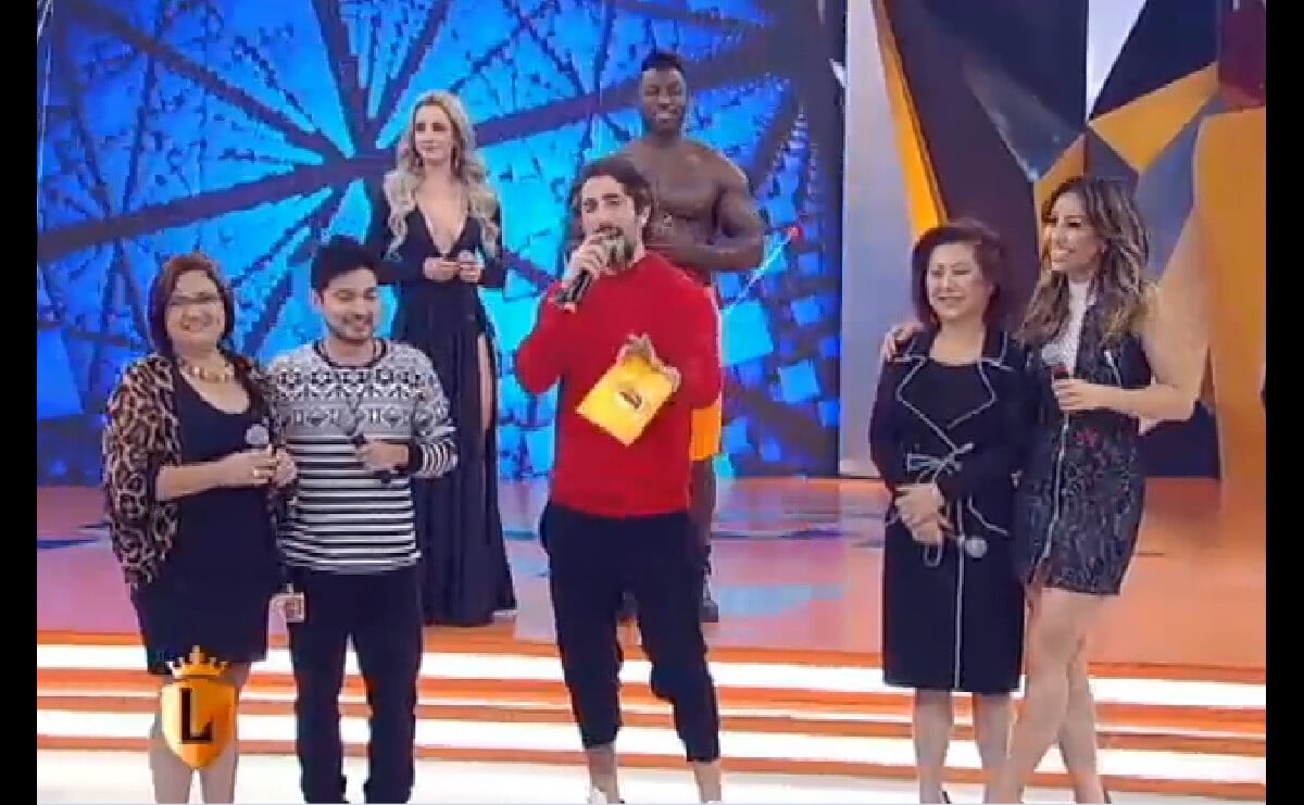Foto: Sabrina Sato e dona Kika disputaram um jogo contra Yudi Tamashiro ...