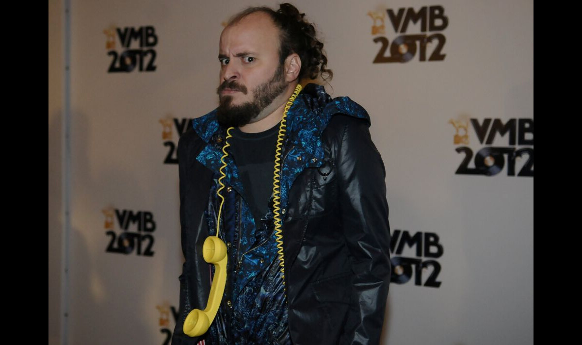 Foto: Paulinho Serra também trabalhava no programa 'Comédia MTV', que ...