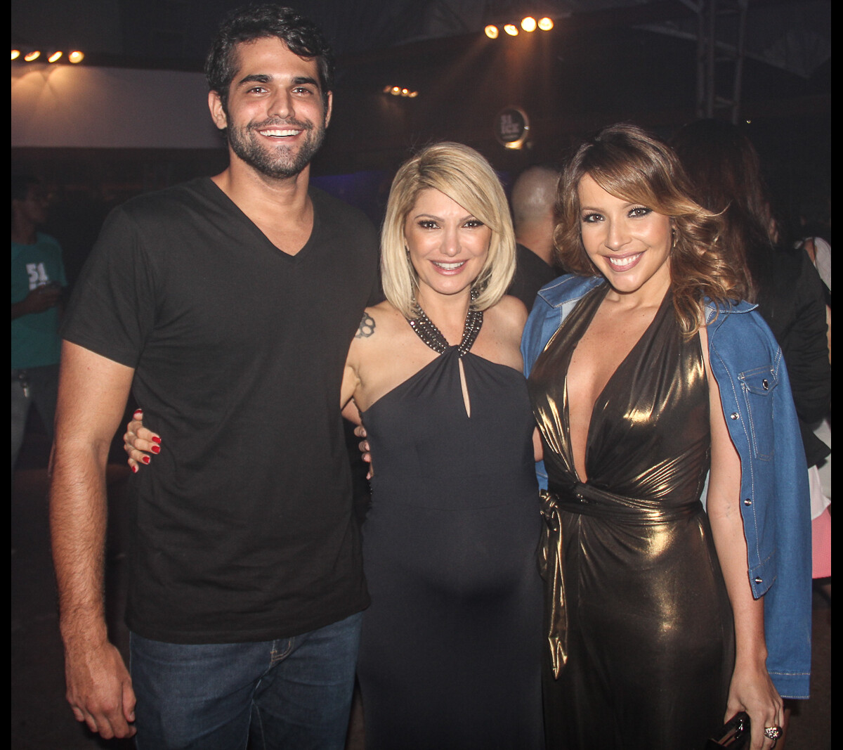 Foto: Renata Domínguez e Igor Moura foram juntos à festa de comemoração ...