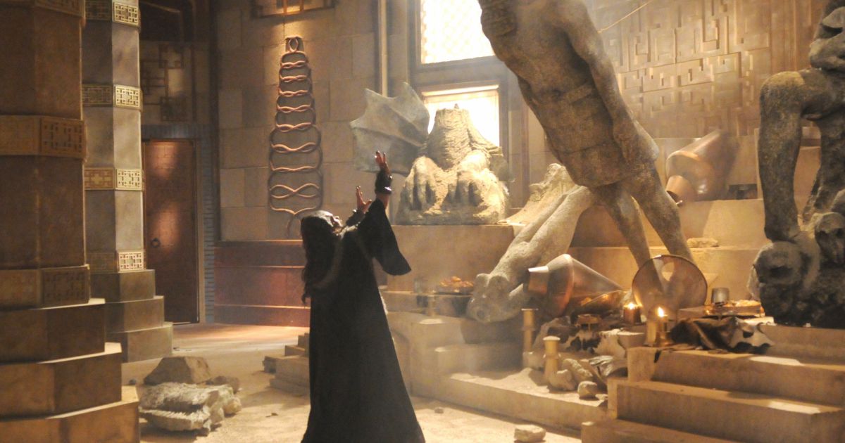 Com a queda das muralhas, toda cidade de Jericó sente o tremor de ...