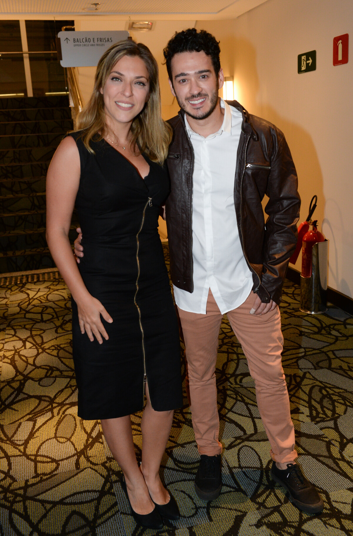 Foto: Marcos Veras e Júlia Rabello foram clicados juntos na estreia da ...