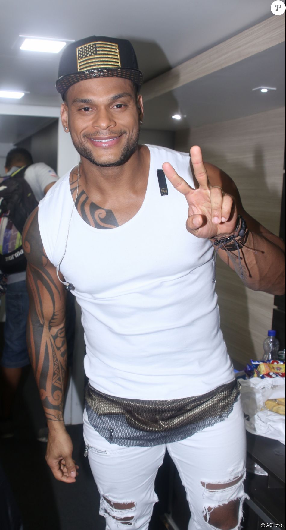 Tony Salles contraiu malária após fazer um show na áfrica no última dia ...