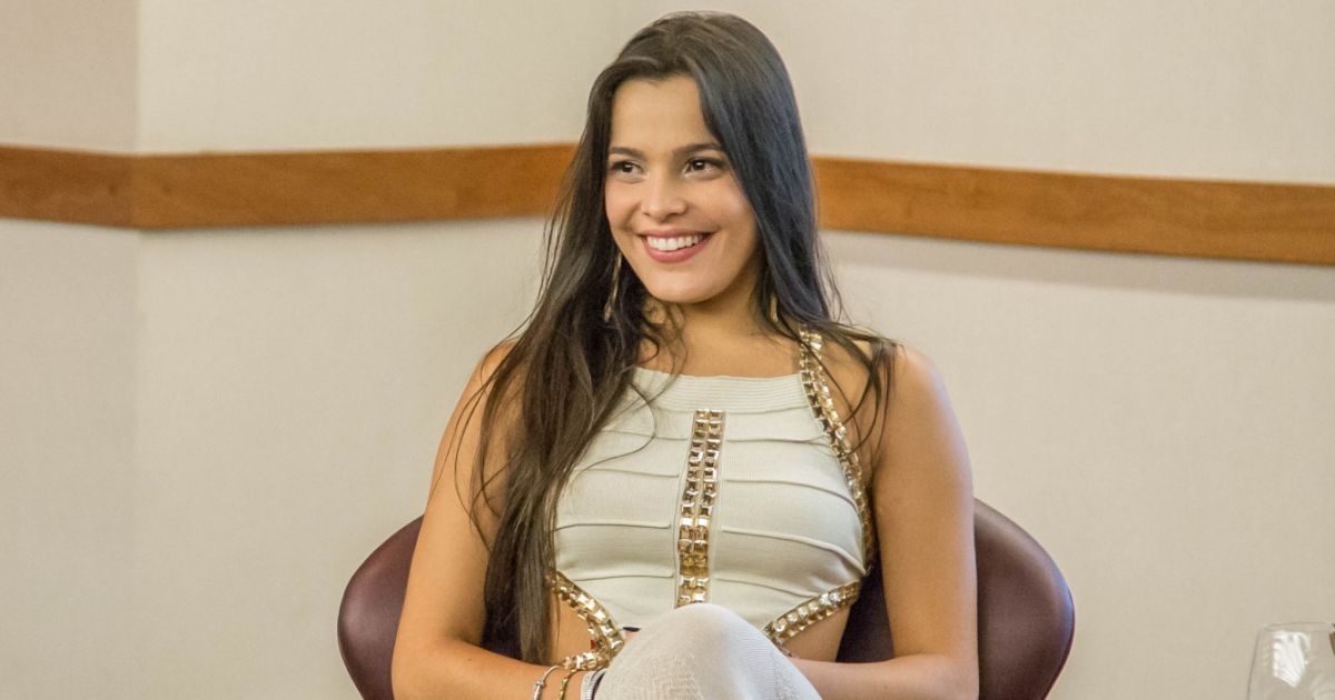 Ex Bbb Emilly Fala Sobre A Sua Dedicação A Carreira Artística Sempre