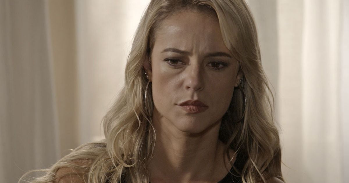 Jeiza (Paolla Oliveira) fica sem entender o que houve com Zeca (Marco ...