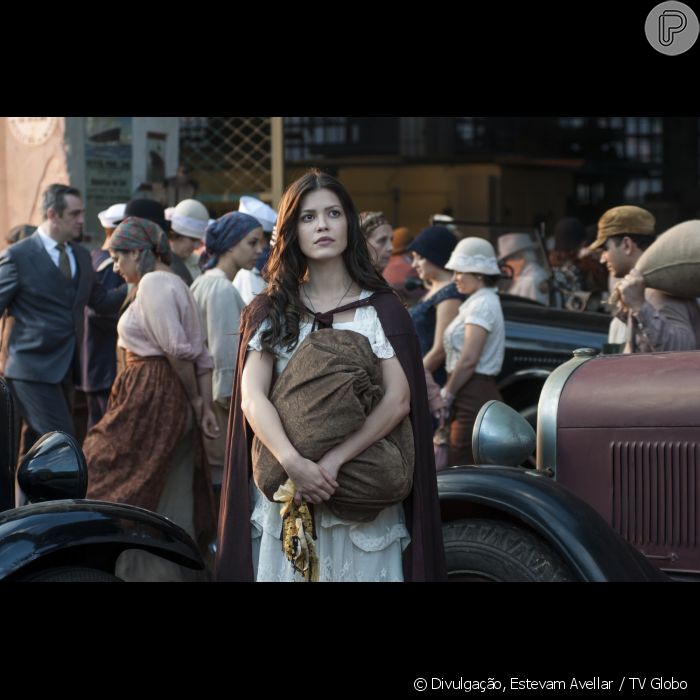 Sem a filha, entregue para a adoção logo após nascer, Maria Vitória ...