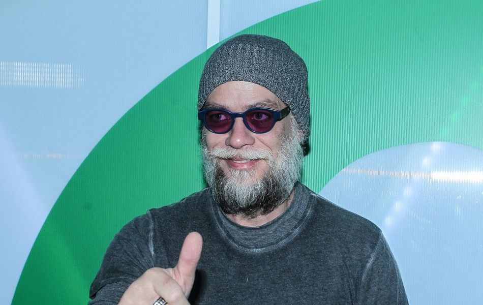 Ator Fábio Assunção surge de novo visual e aparece barbudo no Rock in ...