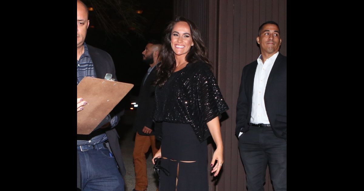 Francisca Pinto, mulher do ator Ricardo Pereira, usou look Animale no ...