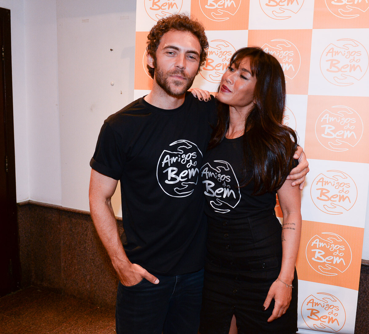 Foto: Dani Suzuki assumiu namoro com Fernando Roncato em junho - Purepeople