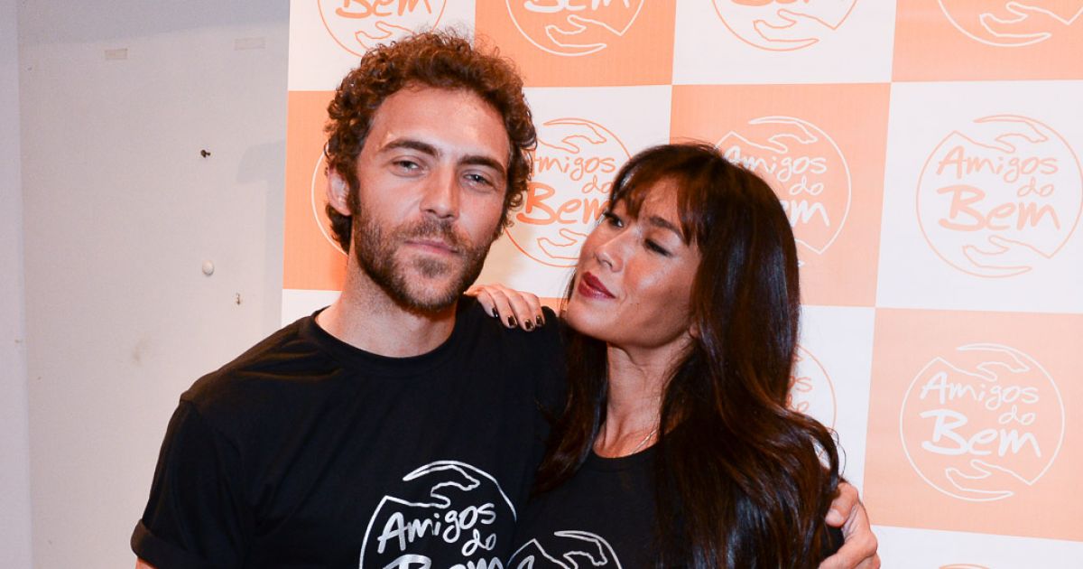 Dani Suzuki assumiu namoro com Fernando Roncato em junho - Purepeople