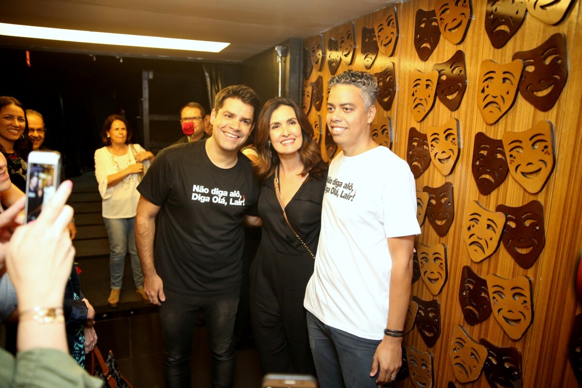 Foto: Fátima Bernardes prestigiou Lair Rennó na pré-estreia do ...