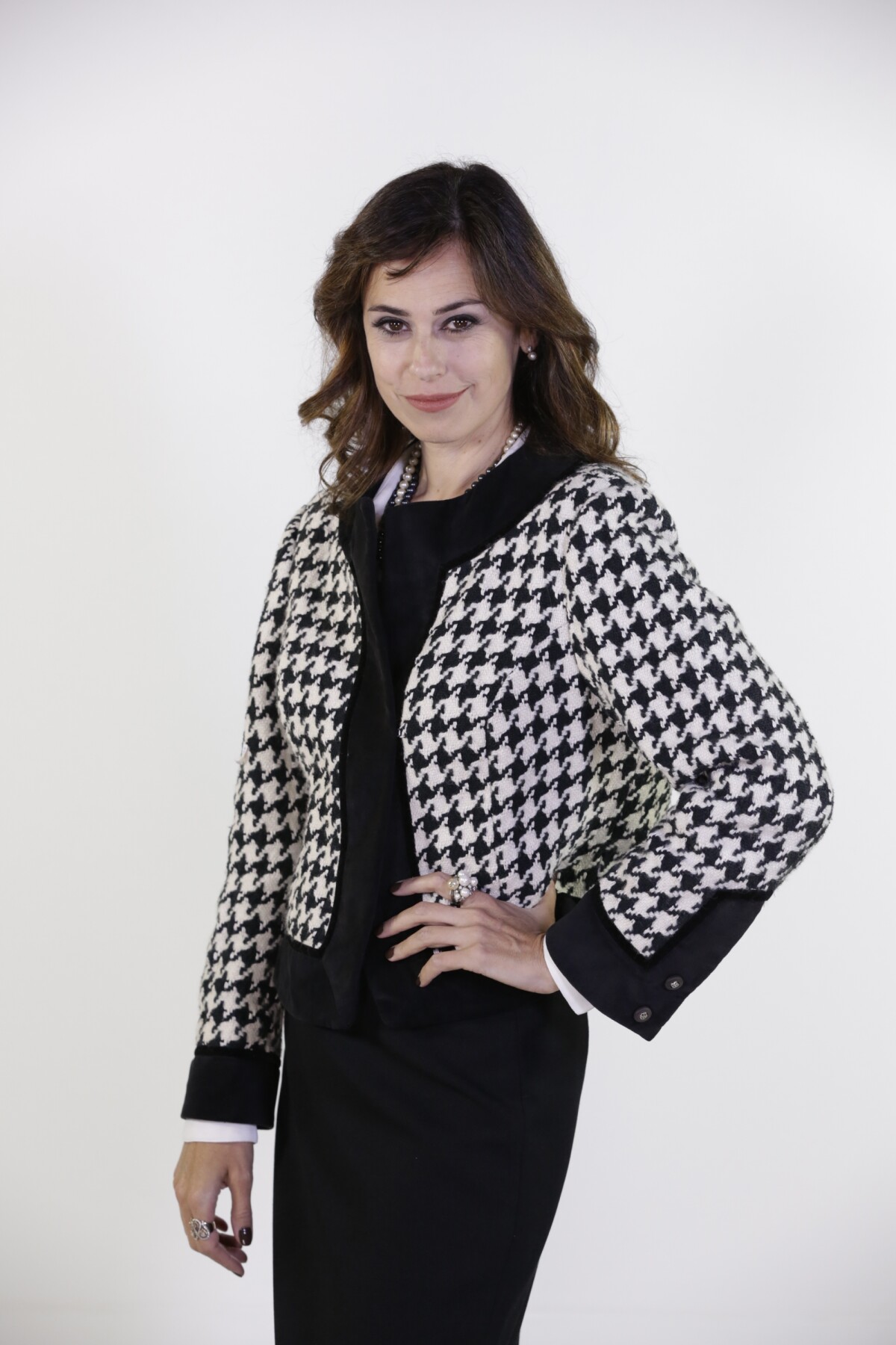 Foto: Ângela (Daniela Escobar) trabalha como voluntária em igreja ...