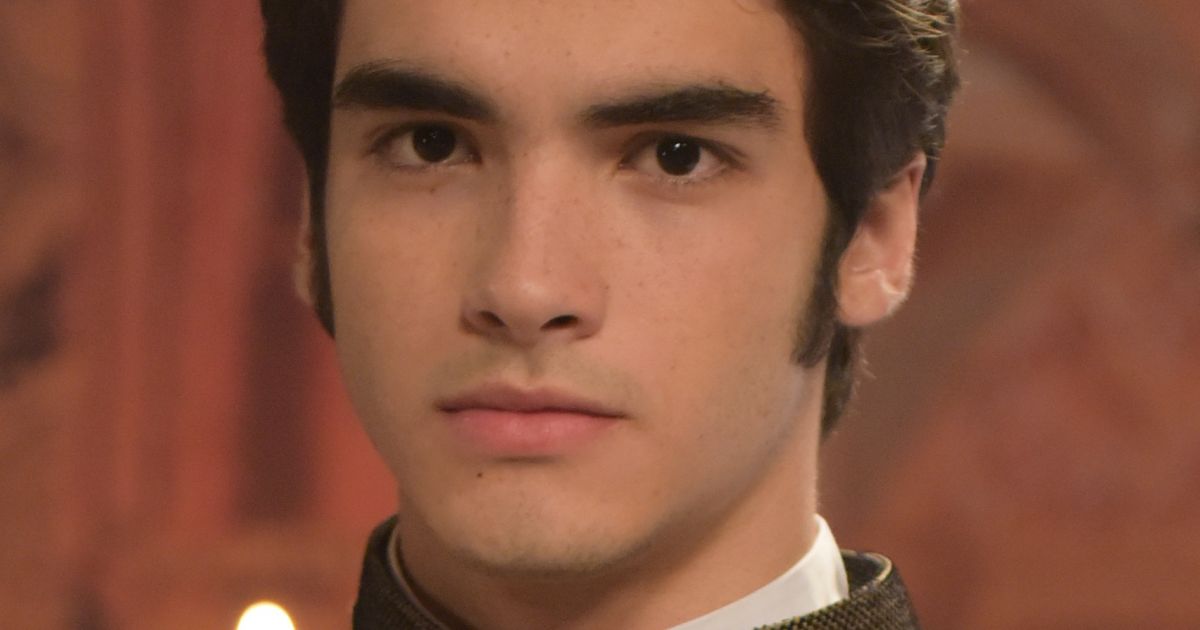 Arturo (José Victor Pires) rejeita Tiana (Marcella Muniz) quando ela ...