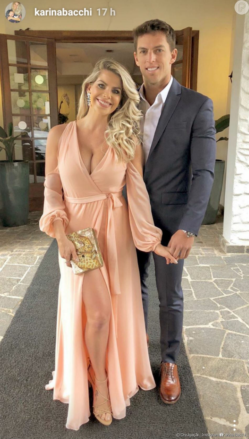 Karina Bacchi se declarou para o namorado, Amaury Nunes, neste domingo ...