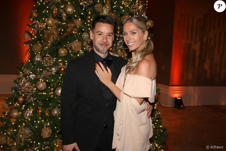 Adriane Galisteu foi acompanhada do marido, Alexandre Iodice, a 15ª ...