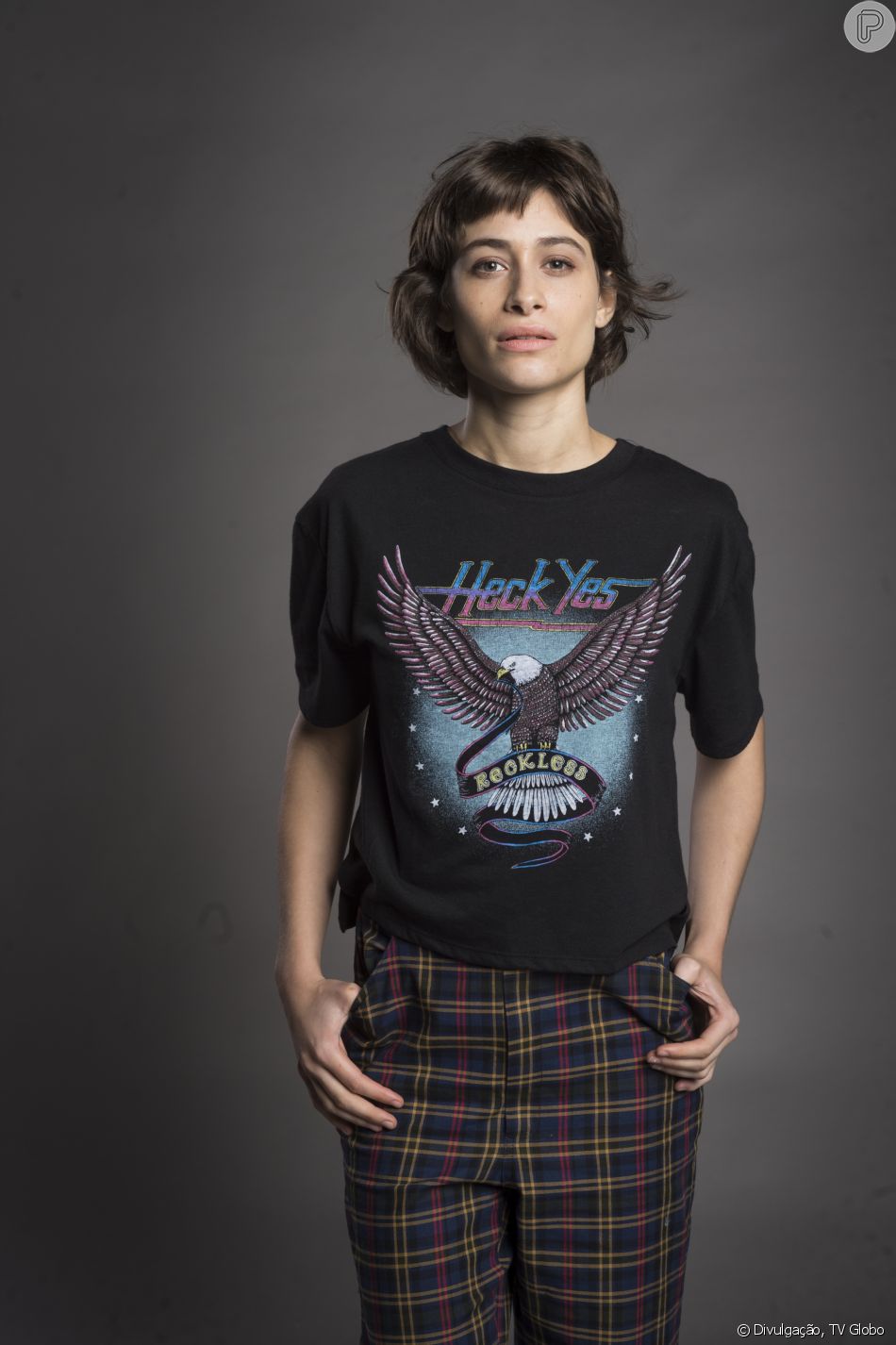 Manuela (Luisa Arraes) tem crise de abstinência de drogas, no capítulo ...