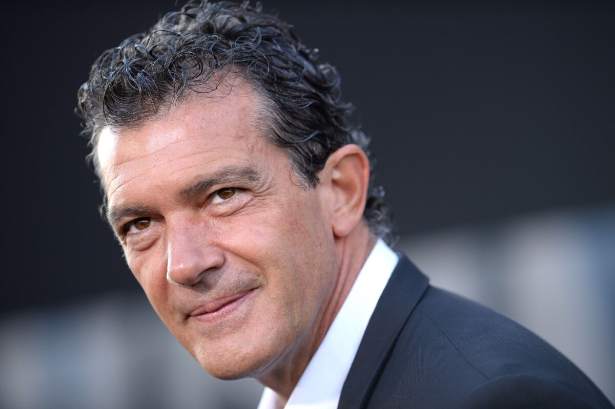 Foto: Antonio Banderas prestigia a pré-estreia de 'Os Mercenários 3 ...