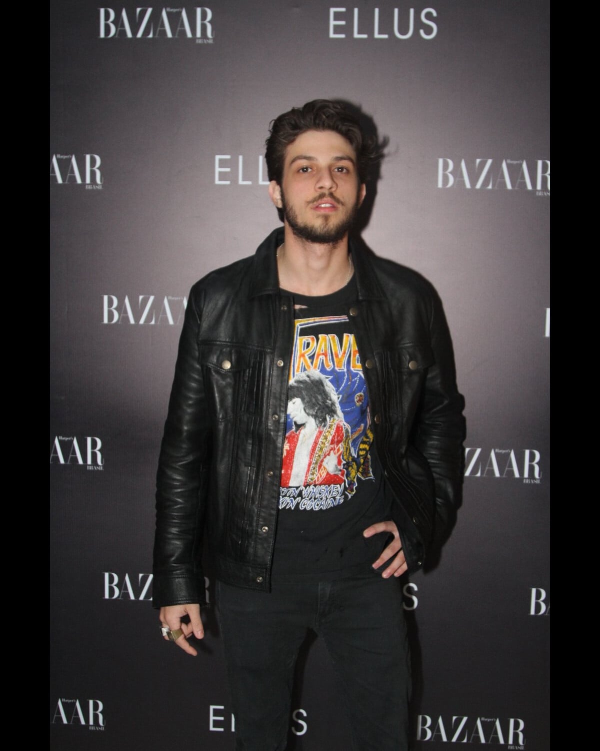 Foto: Chay Suede prestigia o lançamento da edição de agosto da revista ...
