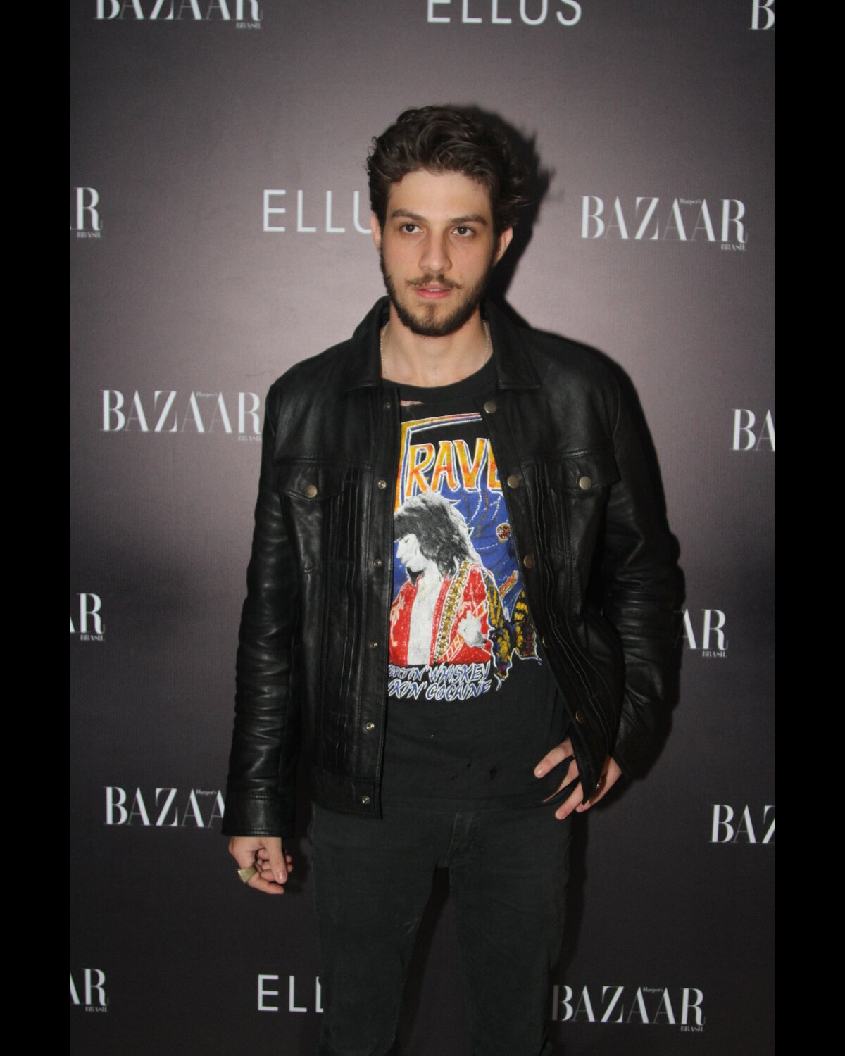 Foto: Chay Suede prestigia o lançamento da edição de agosto da revista ...