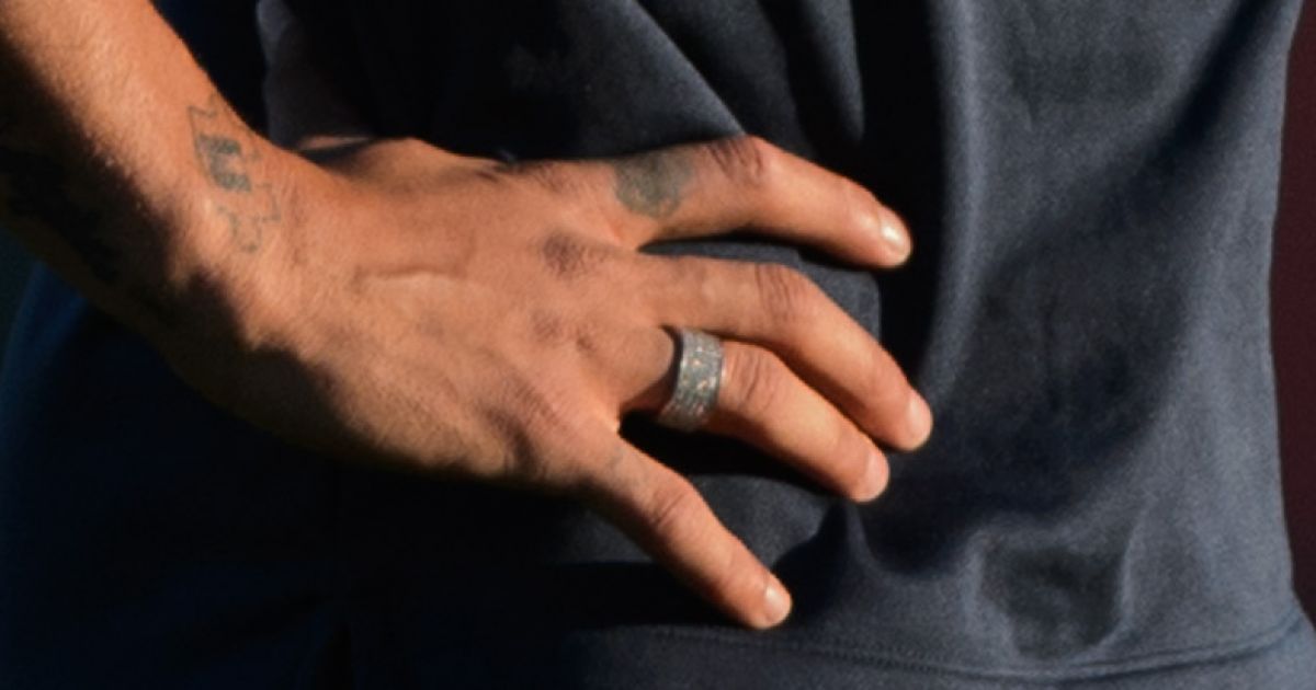 Neymar, no entanto, participou de um treino da Seleção usando um anel ...