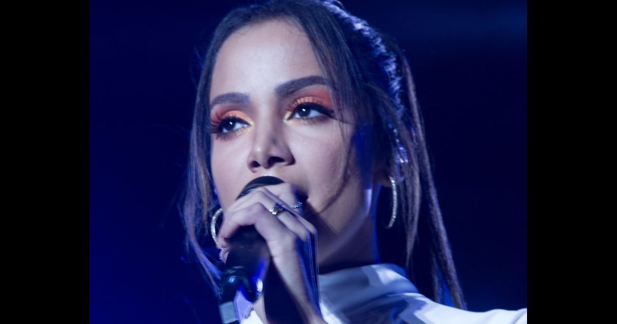 Anitta faz sucesso no Brasil e no exterior - Purepeople