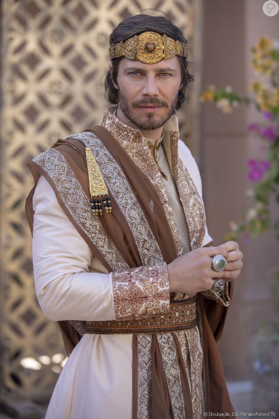 Na macrossérie 'Jezabel', o rei Acabe (André Bankoff) é o marido de ...