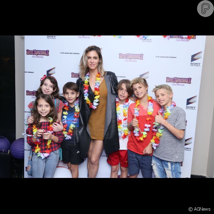 Fernanda Lima está grávida do terceiro filho - Purepeople