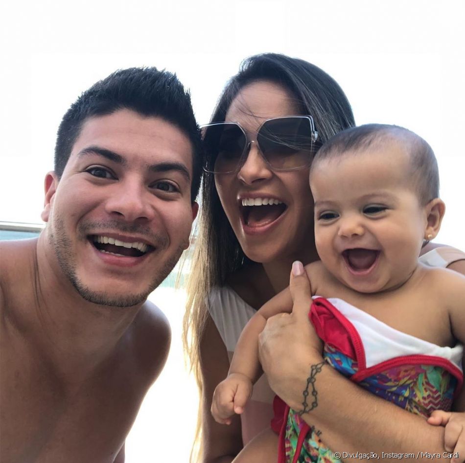 Mayra Cardi é casada com o ator Arthur Aguiar, com quem tem uma filha ...